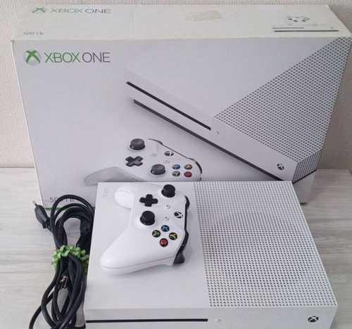 Xbox one s на 500 гб