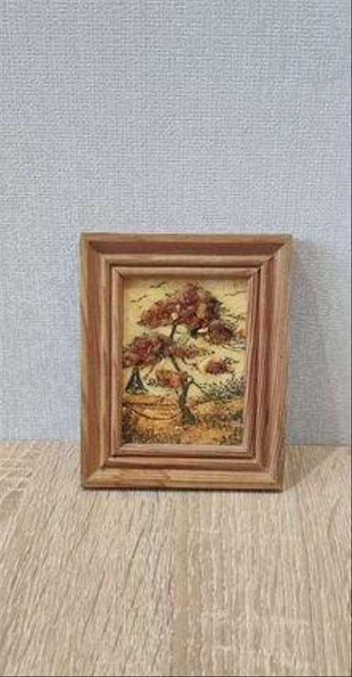 Картина дерево из янтаря