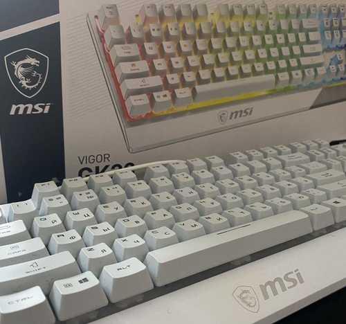 Игровая клавиатура белая MSI GK30