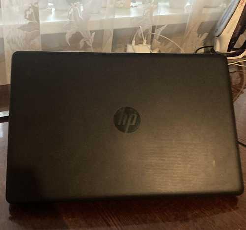 Ноутбук HP Laptop