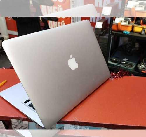 Ноутбук Apple MacBook Air Mid 2012