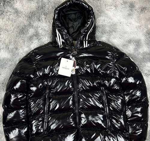 Пуховик Moncler глянцевый