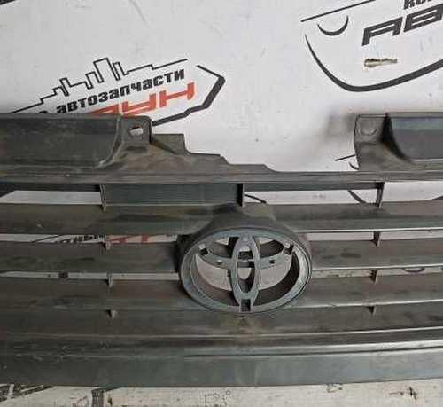 Решетка радиатора toyota daihatsu delta lite ACE n