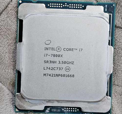 Процессор intel core i7-7800x