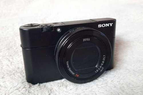 Фотоаппарат Sony RX100m5