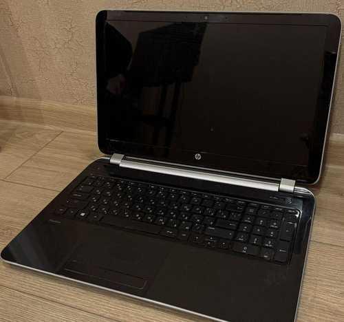 Ноутбук HP Pavilion 15-n064sr