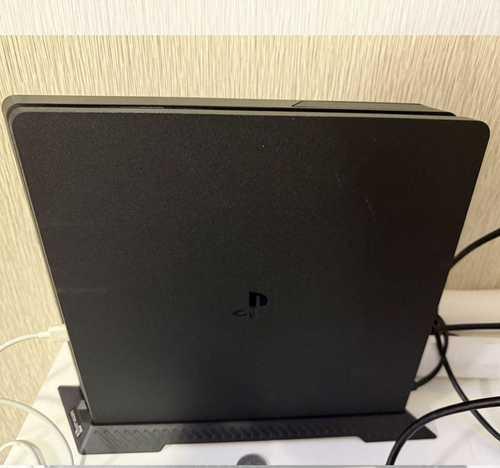 Sony playstation 4 slim