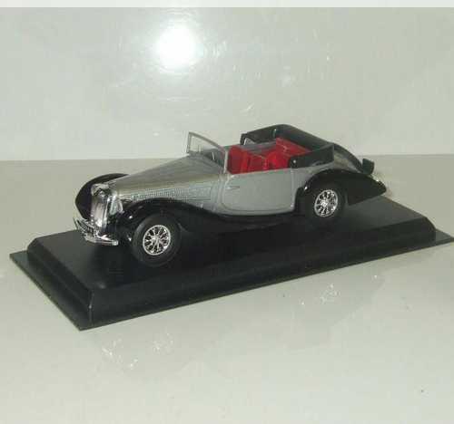 Delahaye Figoni 1937 Кабриолет Altaya 1:43