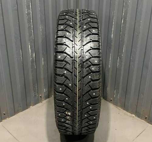 Bridgestone Ice Cruiser 7000S 195/65 R15 91T