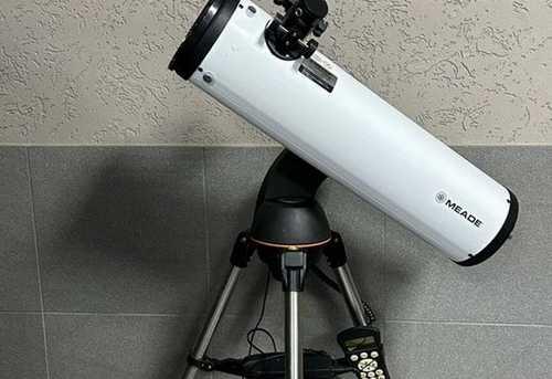 Телескоп Meade на монтировке с автонаведеним