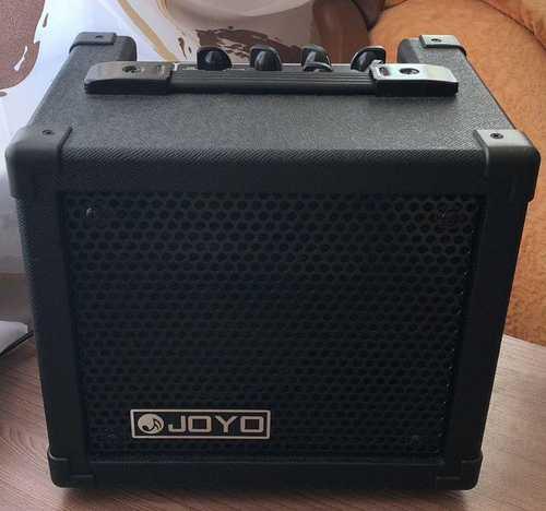 Комбоусилитель Joyo DC-15