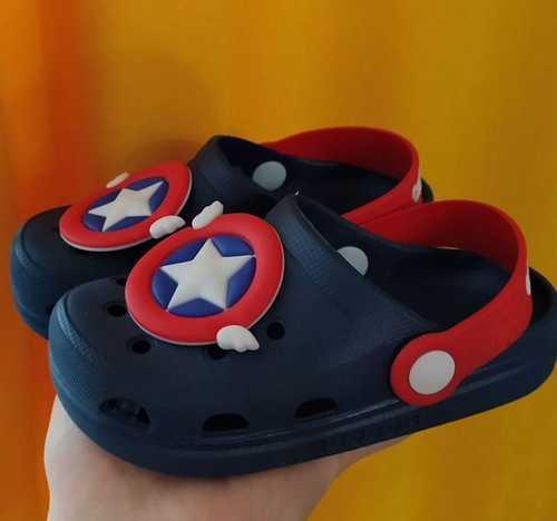 Тапочки детские crocs