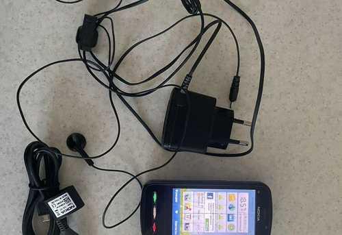 Nokia C6-00