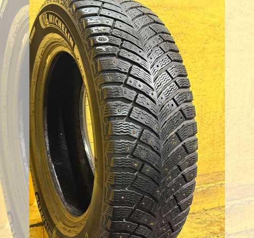 Michelin X-Ice North 4 SUV 235/65 R17 108T