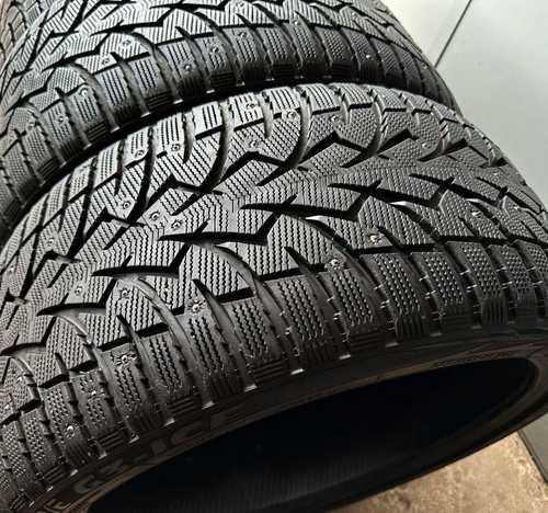 Toyo Observe G3-Ice 325/30 R21 и 285/35 R21