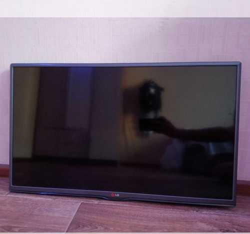 Телевизор LG 32LB552U