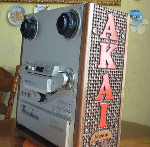 Akai GX 635, 636, 646, 747 Боковые панели