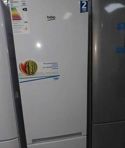 Холодильник Beko cskw 335M20W