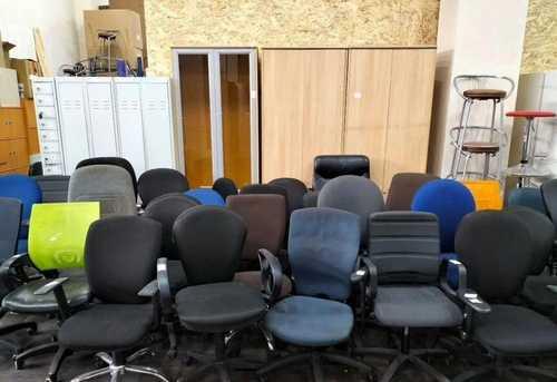 Офисная мебель кресла