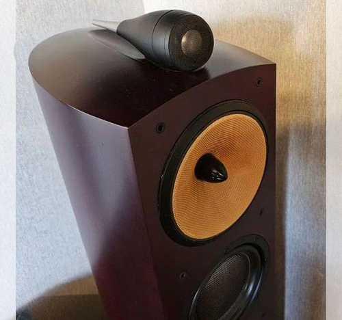 Акустическая система Bowers and Wilkins Nautilus