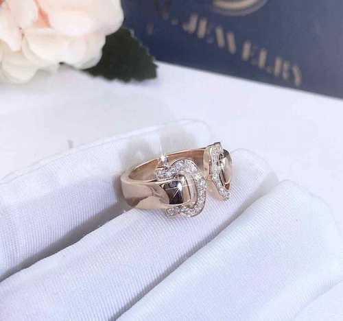 Кольцо Cartier C de Cartier, розовое золото