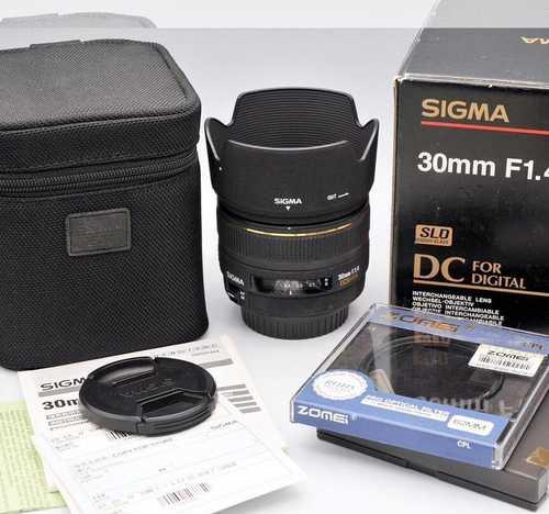 Sigma EX DC HSM 30/1.4 Canon