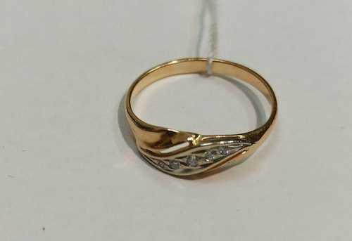 Золотое кольцо с фианитами 585 пробы 17,5р