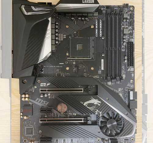 Материнская плата MSI MPG x570 Gaming pro carbon
