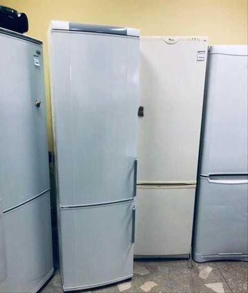 Холодильник Elrctrolux ERB9043 б/у Доставка