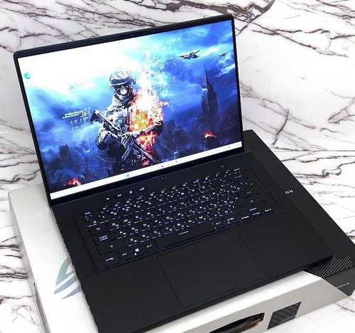 Asus ROG zephyrus m16 2K i7 11800H/RTX 3050Ti