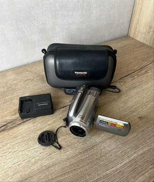 Видеокамера Panasonic VDR d310
