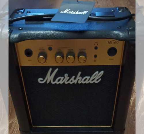 Гитарный комбоусилитель Marshall mg10cf