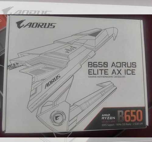 Gigabyte B650 aorus elite AX ICE