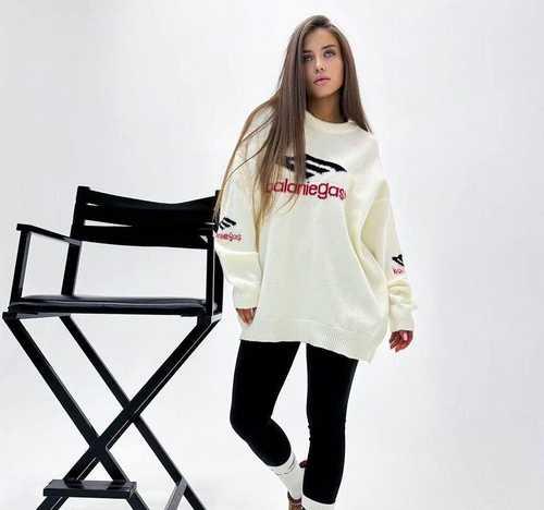 Свитер balenciaga