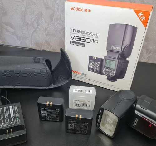 Godox V860 II (для Olympus)