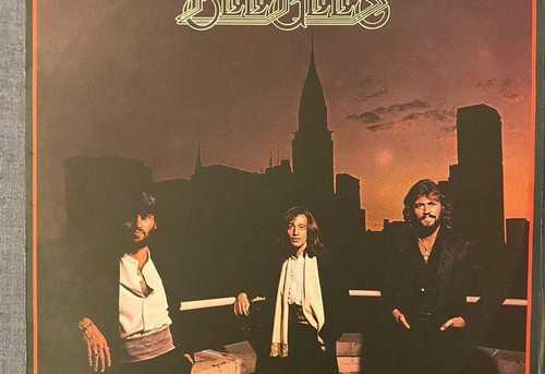 Винил Bee Gees "Living eyes"