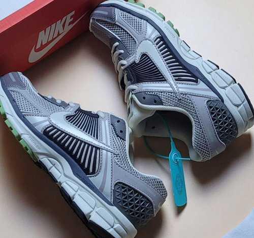 Кроссовки Nike air zoom vomero 5