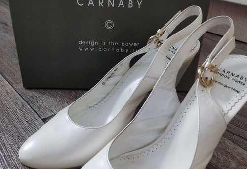 Туфли carnaby 40 кожаные