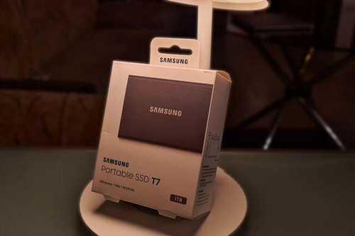 SSD Samsung T7 1TB скорость 1050мб/с Type-C