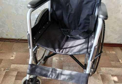Кресло-коляска для инвалидов H 007 (18 дюймов)