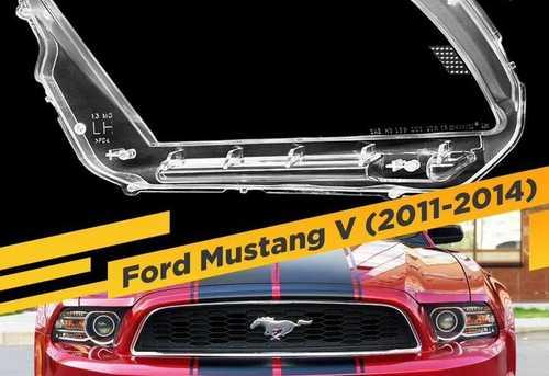 Стекло для фары Ford Mustang V (2011-2014) Левое