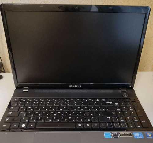 Ноутбук samsung np300e5c (CPU-B960)