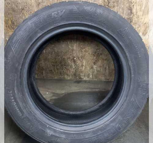 Kumho I'Zen RV Asymmetric 225/60 R17 99H