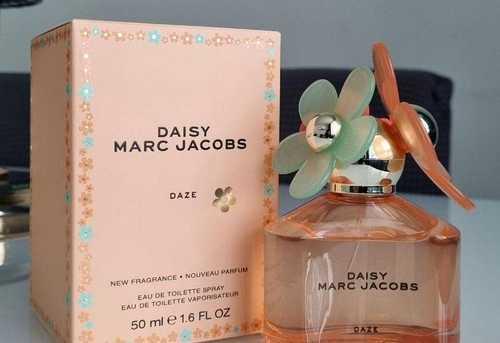 Marc Jacobs Daisy Daze