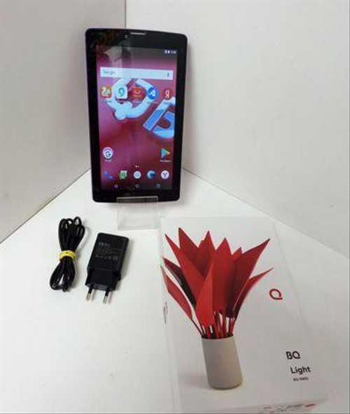 Планшет с SIM-картой BQ BQ-7038G 1/8 GB