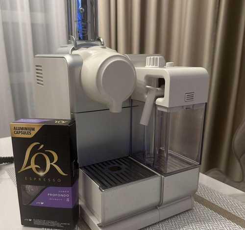 Кофемашина капсульная Delonghi EN 560.S Nespresso