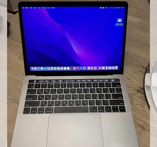 Apple macbook pro 13 2017 Touch Bar идеал