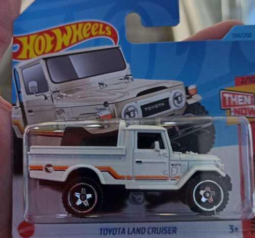 Hot wheels toyota land cruiser TH