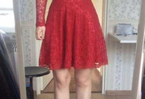 Новое красное гипюровое платье 42 размер