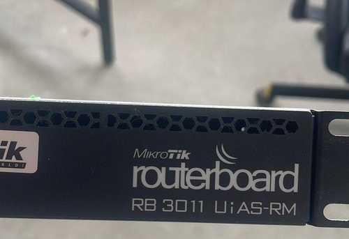 Роутер mikrotik RB 3011